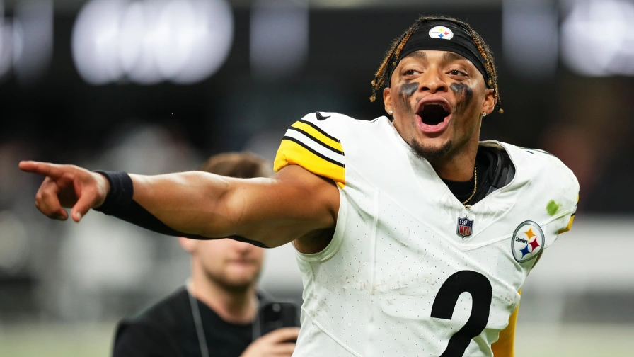 BREAKING: Tennessee Star Linebacker Kalib Perry Reveals Shocking ...